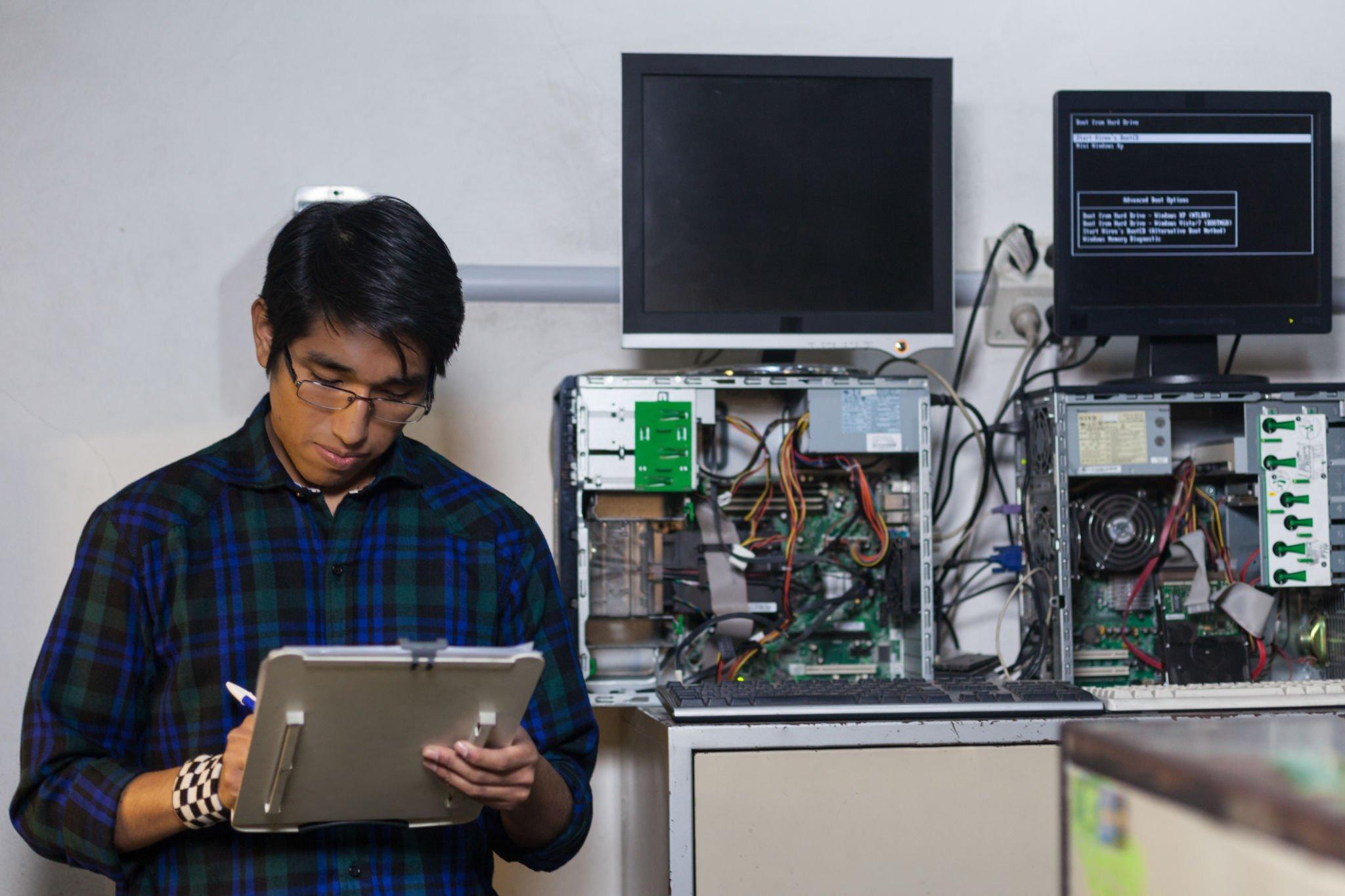 How can I apply for the Student Gateway Program? - Trusted Electrical ...